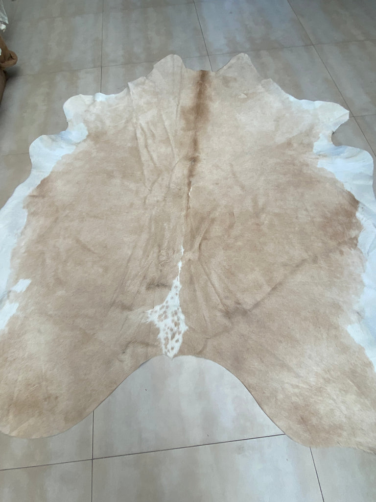 Large cowhide rug – mamapapa