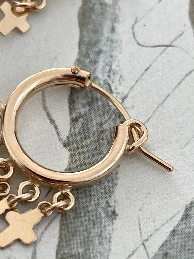 Elvis et moi ZEUS cross earring – mamapapa